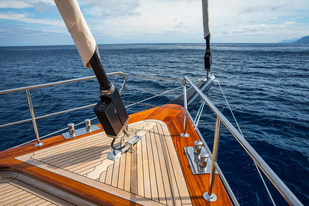 SATORI Yacht Charter Details, Big Blue Yachting Company | CHARTERWORLD ...